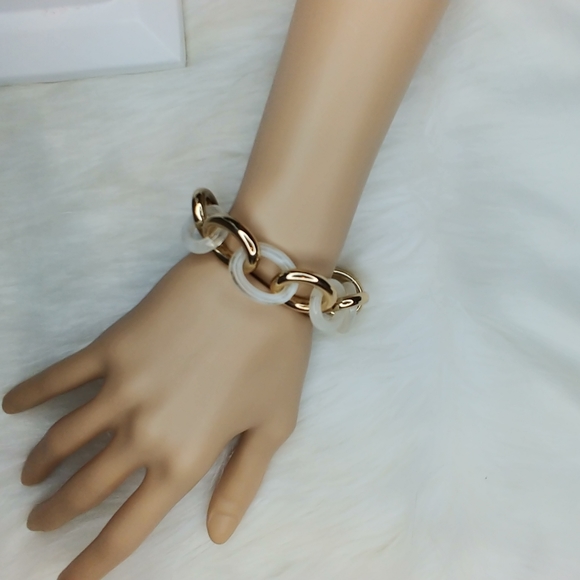 Lee by Lee Angel | Jewelry | Lee By Lee Angel Goldacrylic Link Bracelet ...